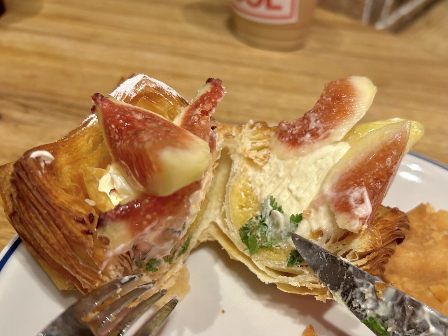 【中洲】川端通商店街のお洒落パン屋さん『PAN DEL SOL(パンデルソル)』 | FOR